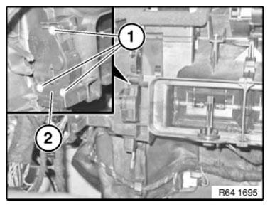 BMW 7 Series - Replacing Actuator Drive For Left Rear Cabin Footwell ...