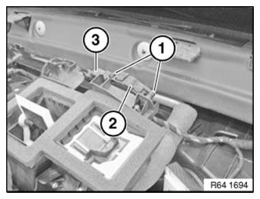 BMW 7 Series - Replacing Actuator Drive For Left Rear Cabin Footwell ...