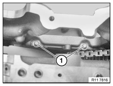 BMW 7 Series - Removing And Installing Left Cylinder Head (N63 ...