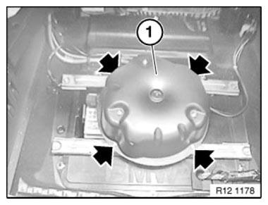 BMW 7 Series - Replacing Safety Battery Terminal (SBK) - Starter Lead