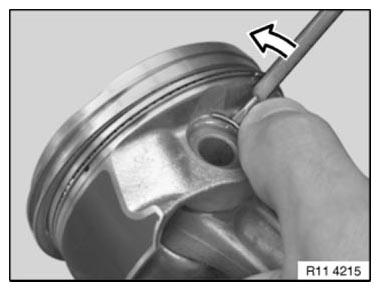 BMW 7 Series - Removing And Installing/Replacing All Pistons (N63) Up ...