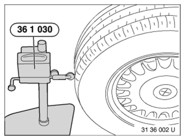 BMW 7 Series - Checking Front And Rear Wheel For Lateral And Radial ...
